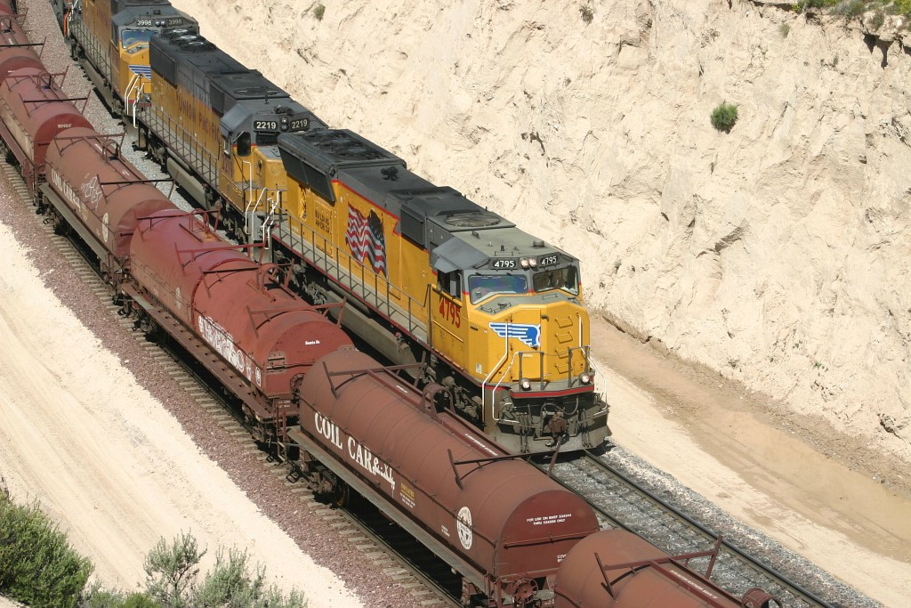 UP SD70M with Nose Job